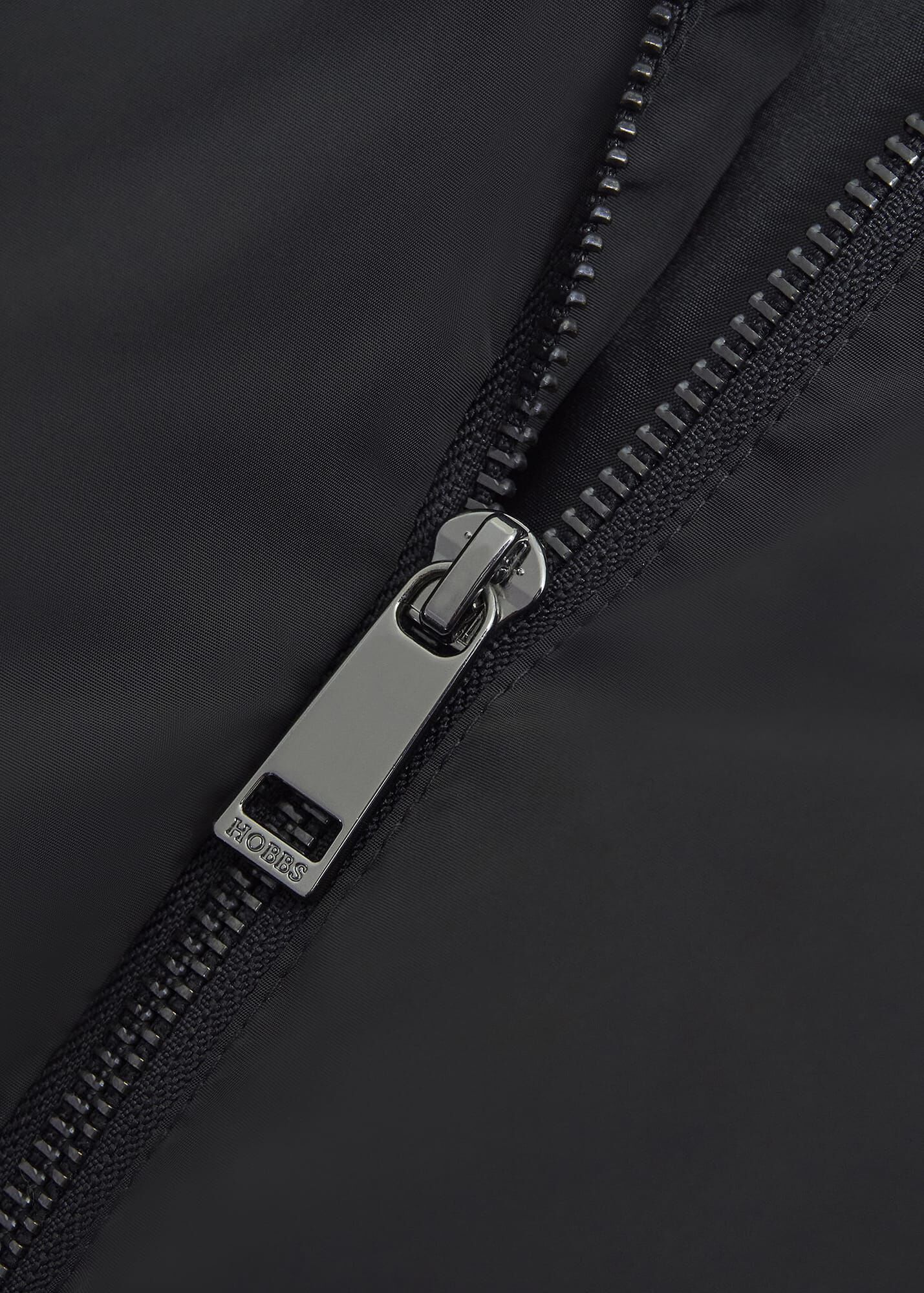 Cara Puffer | Hobbs UK